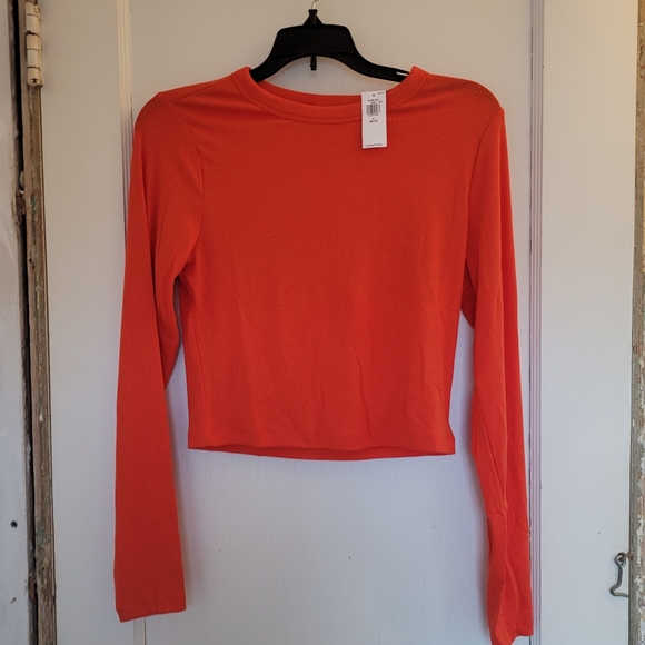Old Navy | Tops | Cute Nwt Orange Crop Top | Poshmark